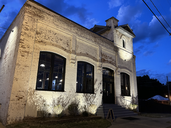 Buggy Factory Abruptly Closes : The Sway